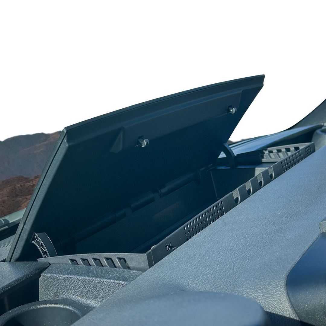 Mercedes Sprinter Dash Console Cable Organizer - CHARGE GROOVE – TERRA X